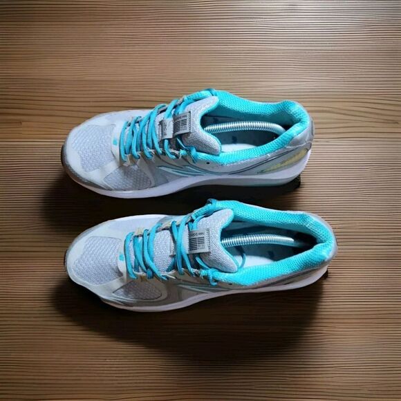 New Balance | Shoes | New Balance 54 V2 Womens Size 12 Dwide Gray ...